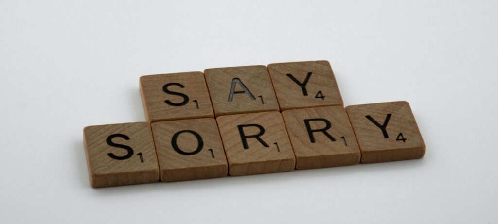 What to Write in a Sorry Card | 40+ Apology Messages | thortful